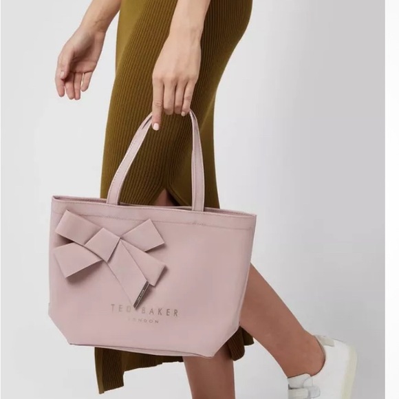 Ted Baker | Bags | Nwt Ted Baker Nikicon Tote Rose | Poshmark